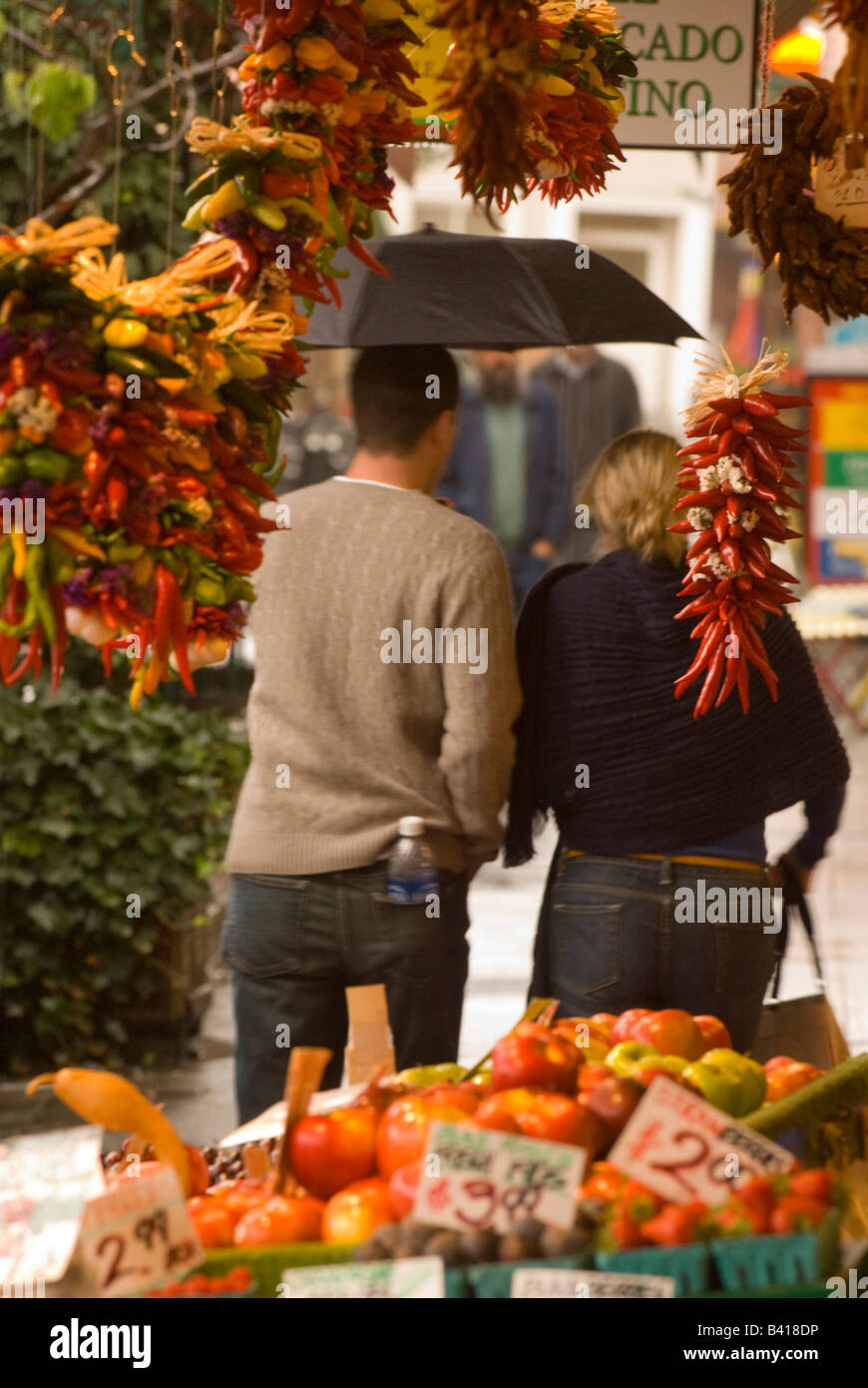 Seattle public market rain hi-res stock photography and images - Alamy