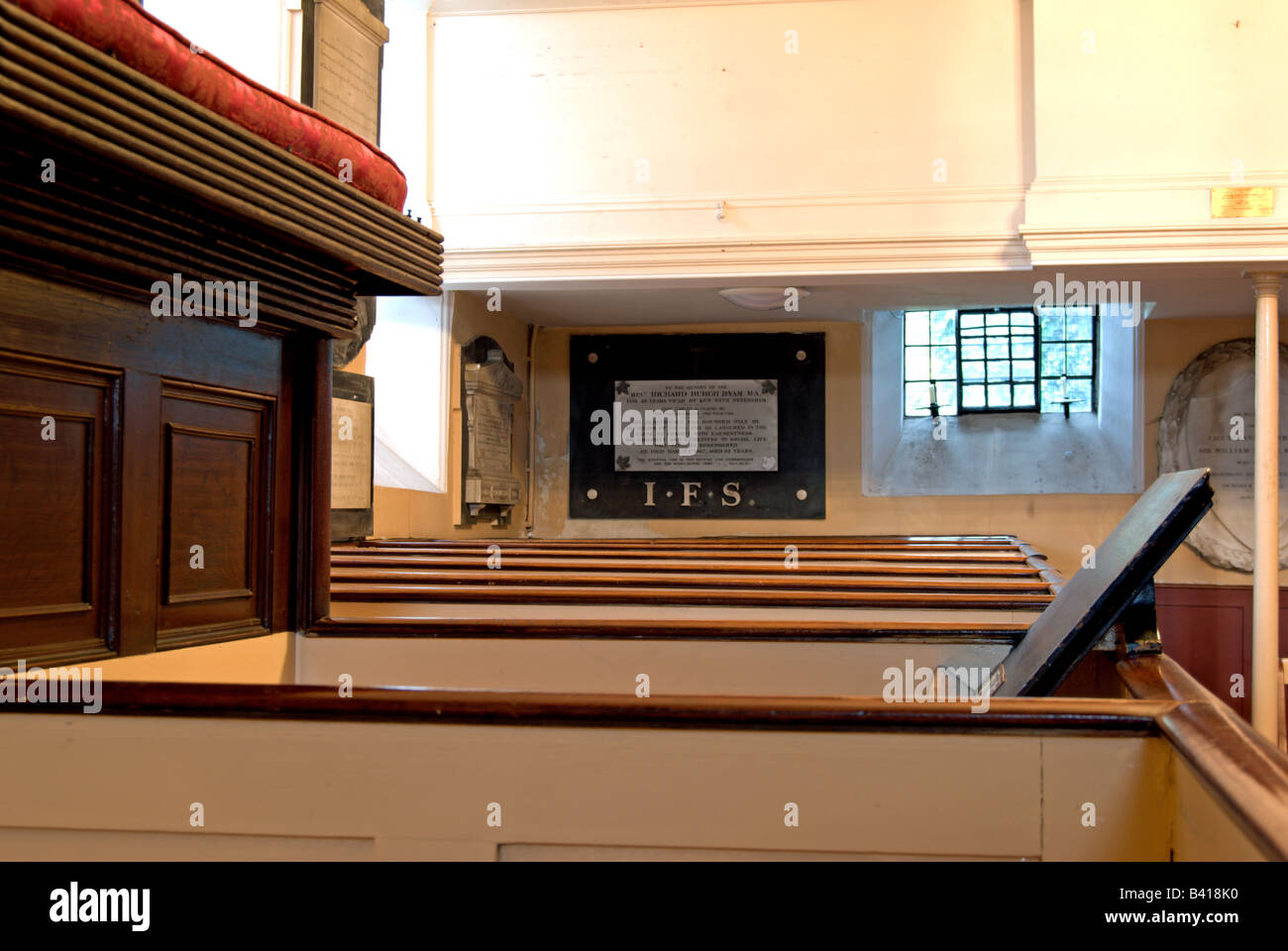Box pews hi-res stock photography and images - Alamy