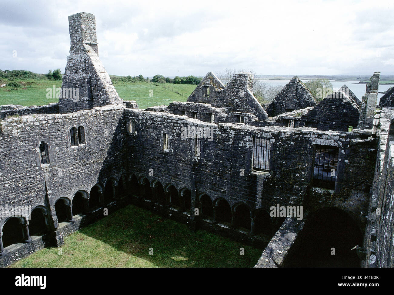 geography / travel, Ireland, County Mayo, Killala Bay, Moyne Abbey ...