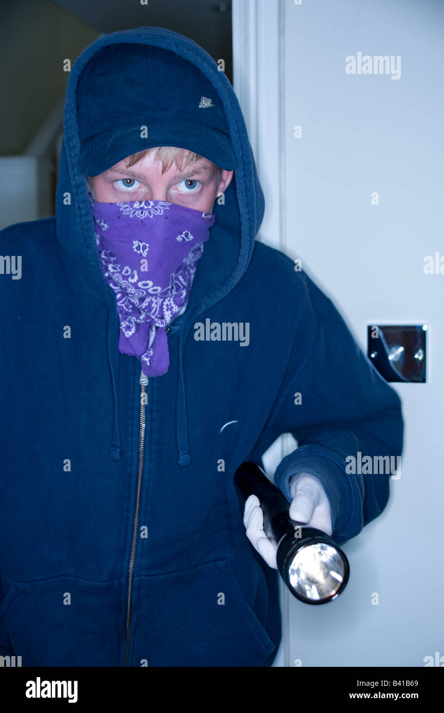 House break in model released hi-res stock photography and images - Alamy