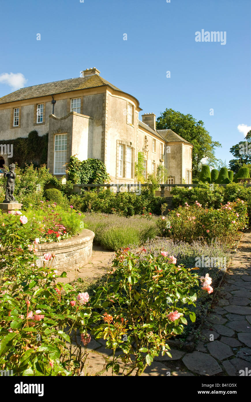 Tarvit house gardens hi-res stock photography and images - Alamy