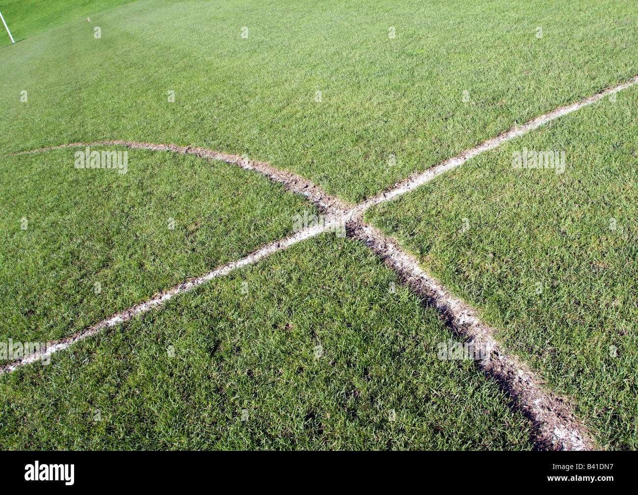 Center_circle hi-res stock photography and images - Alamy