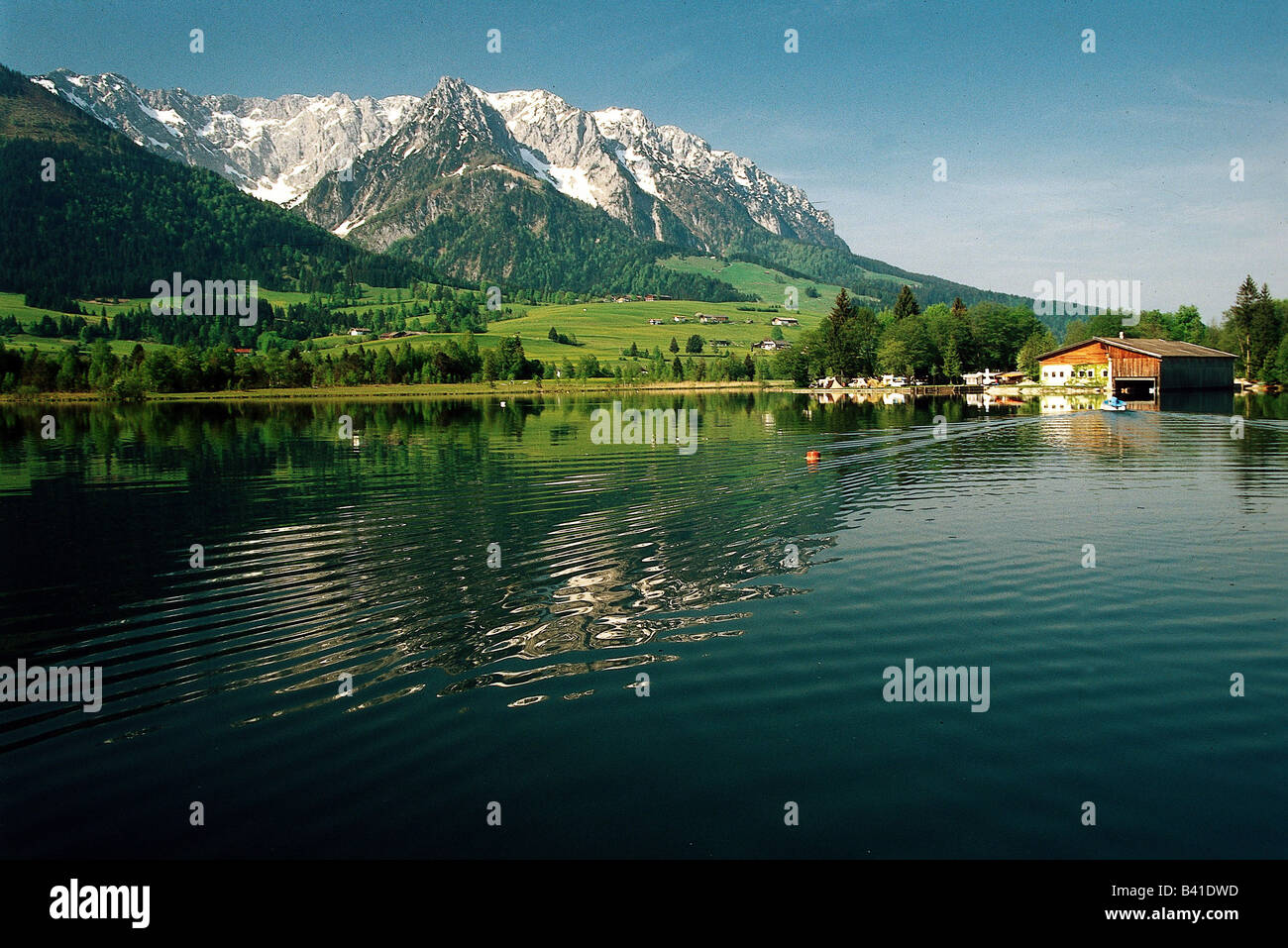 geography / travel, Austria, Tyrol, Walchsee, look at the lake with ...