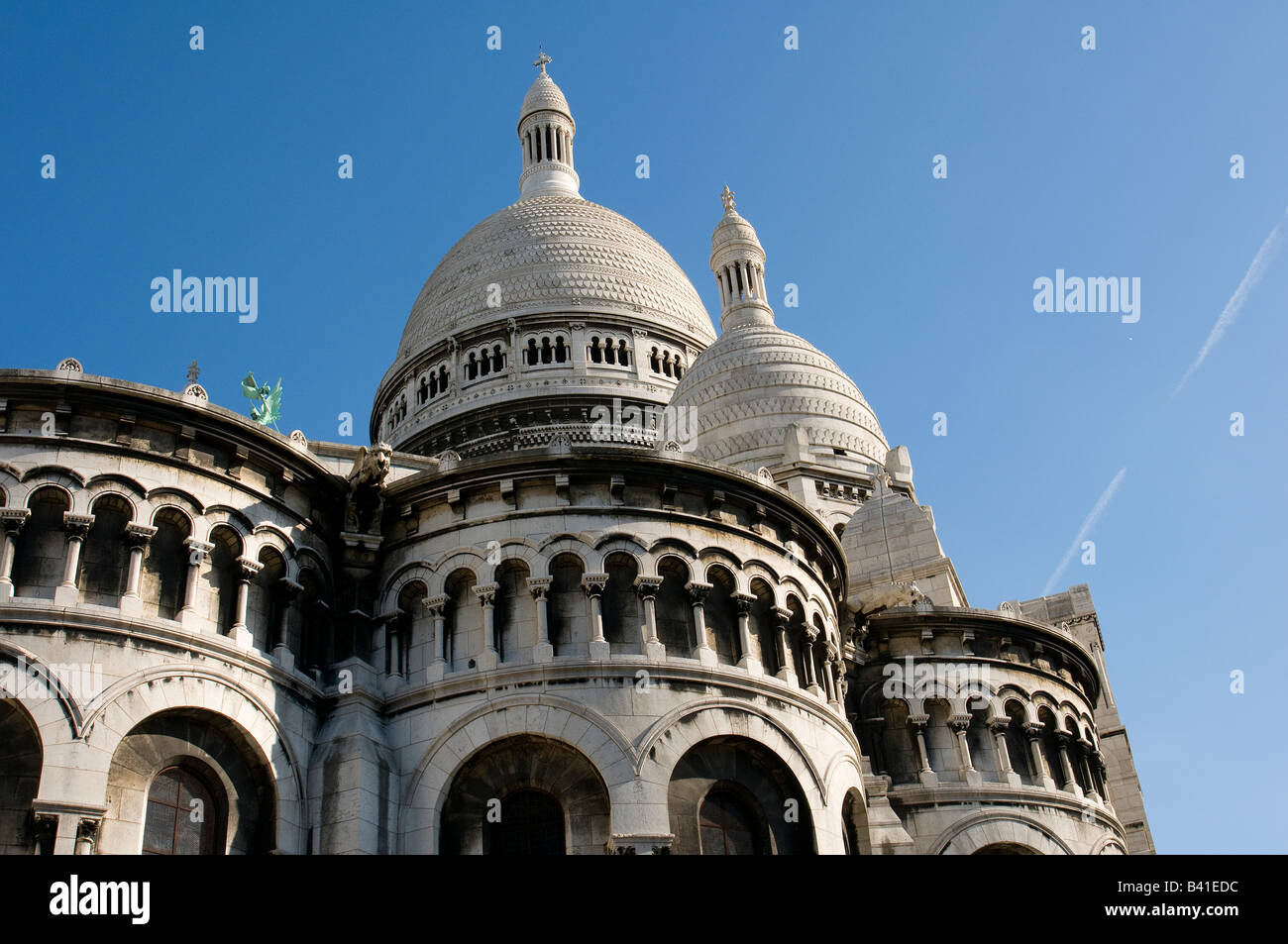 Sacre Coeur Church in Montmartre Stock Photo - Alamy