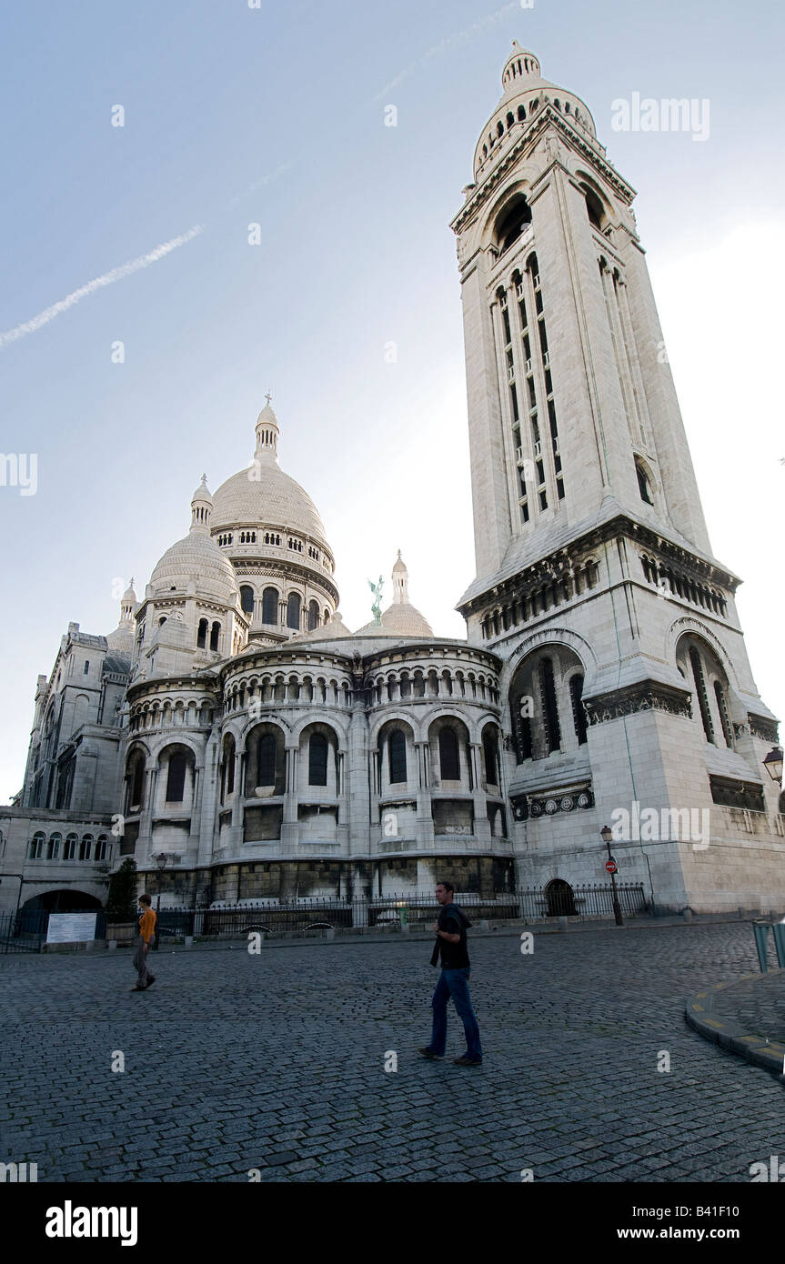 Sacre Coeur Church in Montmartre Stock Photo - Alamy