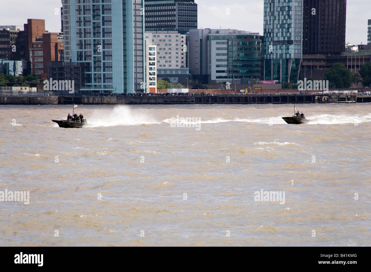 Royal navy parade boat hi-res stock photography and images - Alamy