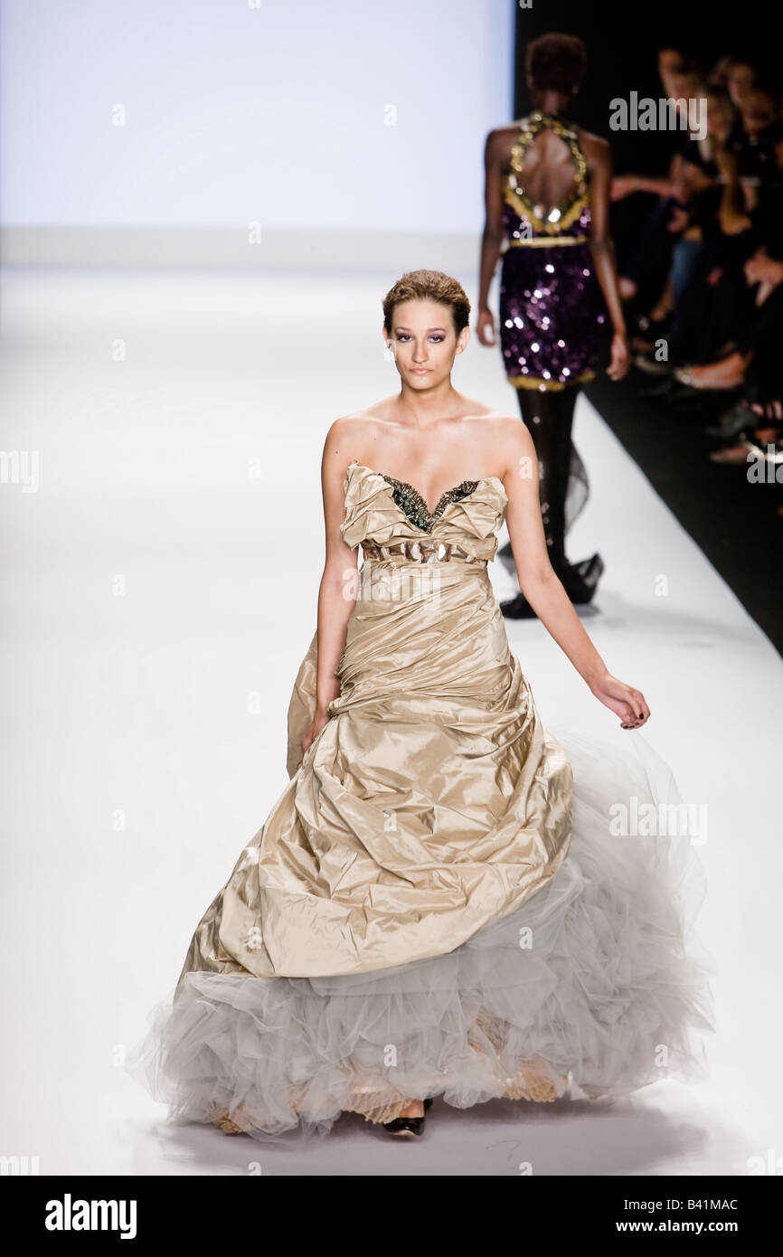 12 September 2008 — New York, USA: A model presents an outfit by ...