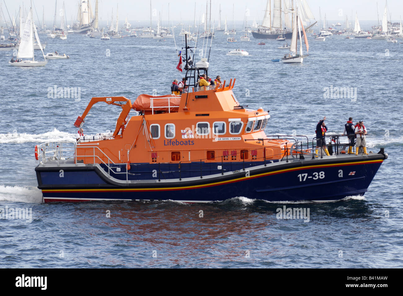 Rnlb lifeboat hi-res stock photography and images - Alamy