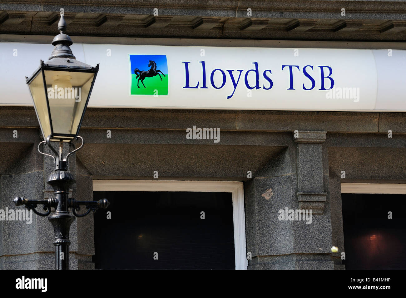Lloyd's bank ,Sign ,Logo , Black Horse , Antique ,Old , Street Lamp ...