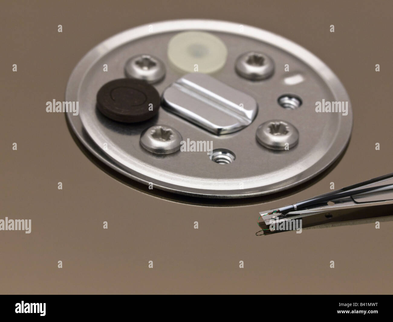 Plastic platters hi-res stock photography and images - Alamy