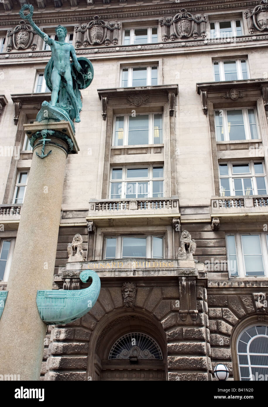 The cunard building hi-res stock photography and images - Alamy