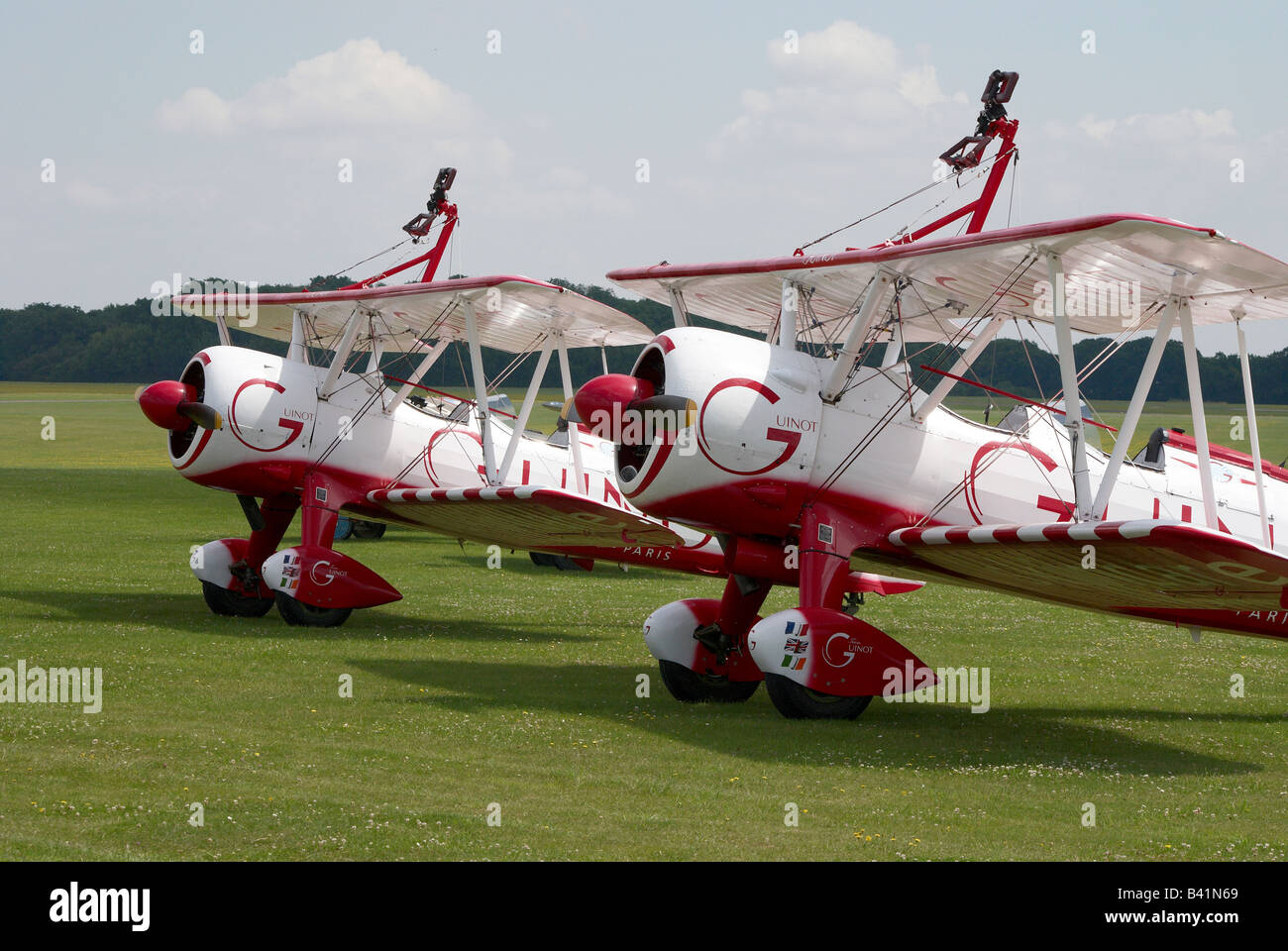 Vintage bi planes hi-res stock photography and images - Alamy