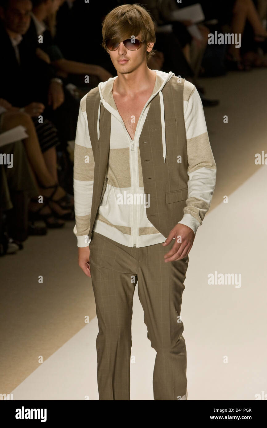 Perry Ellis presents Spring & Summer 2009 Mens ready to wear collection ...