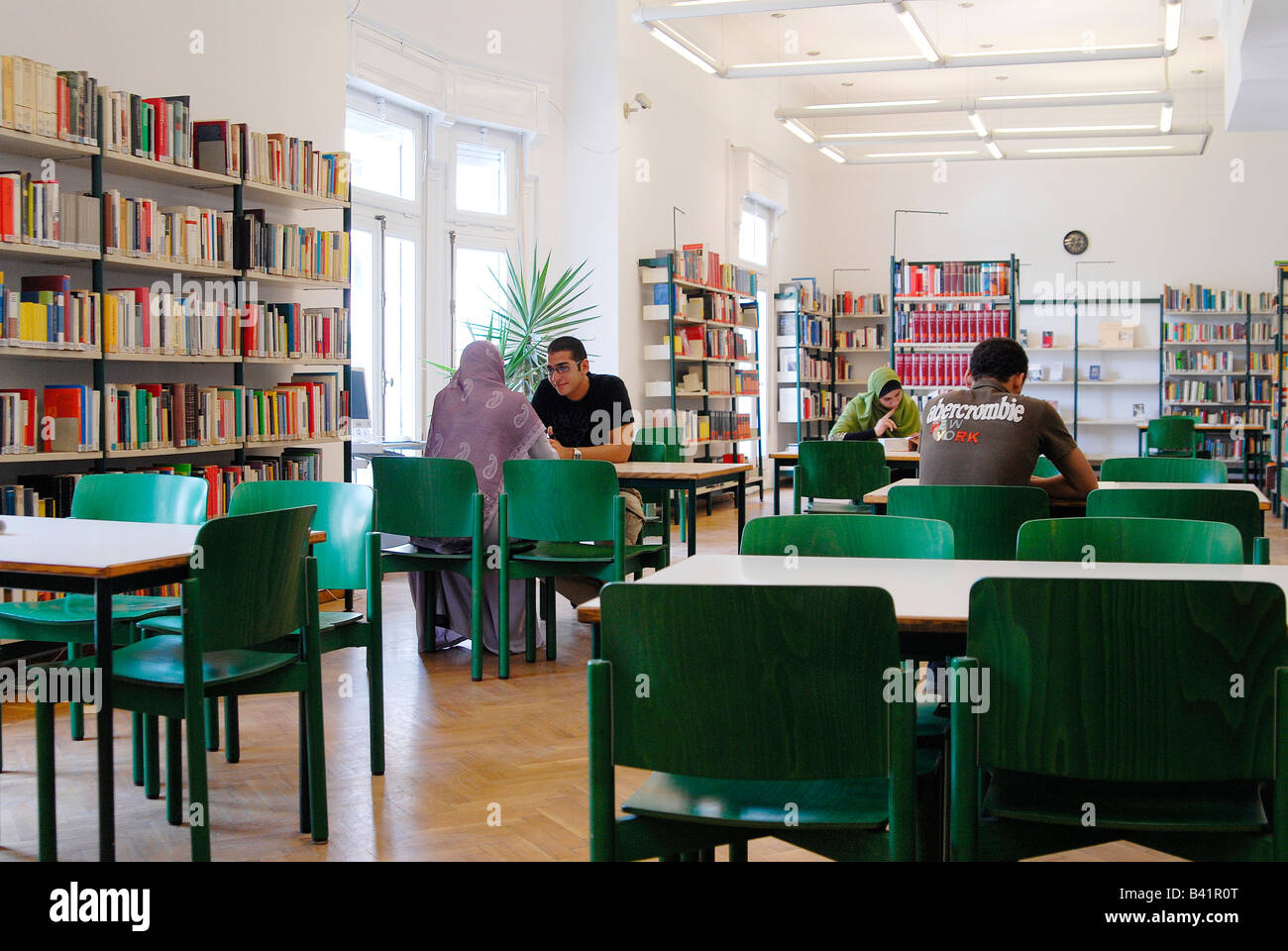 Young Egyptian students are using a library Stock Photo - Alamy