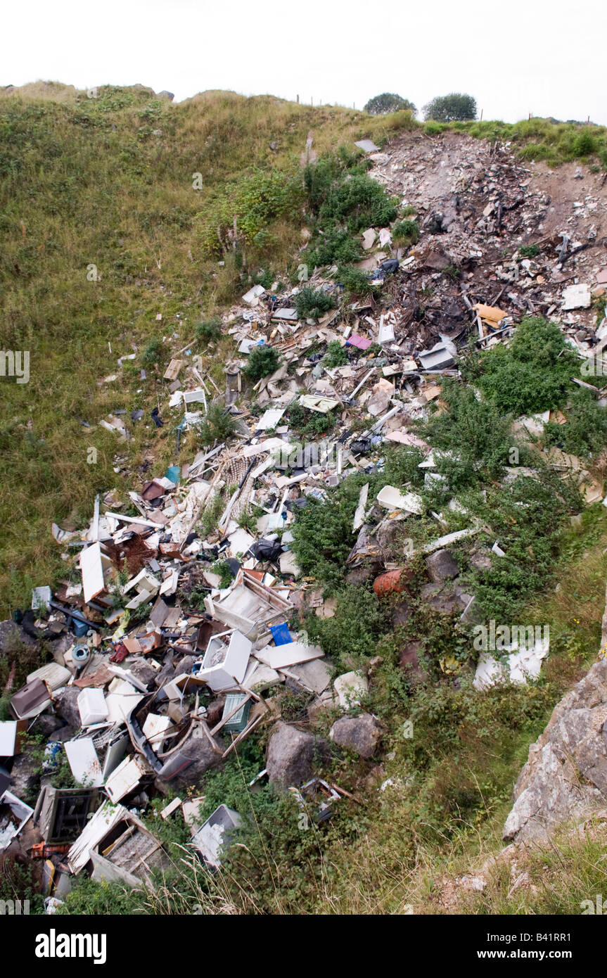 Rubbish dump tip hi-res stock photography and images - Alamy