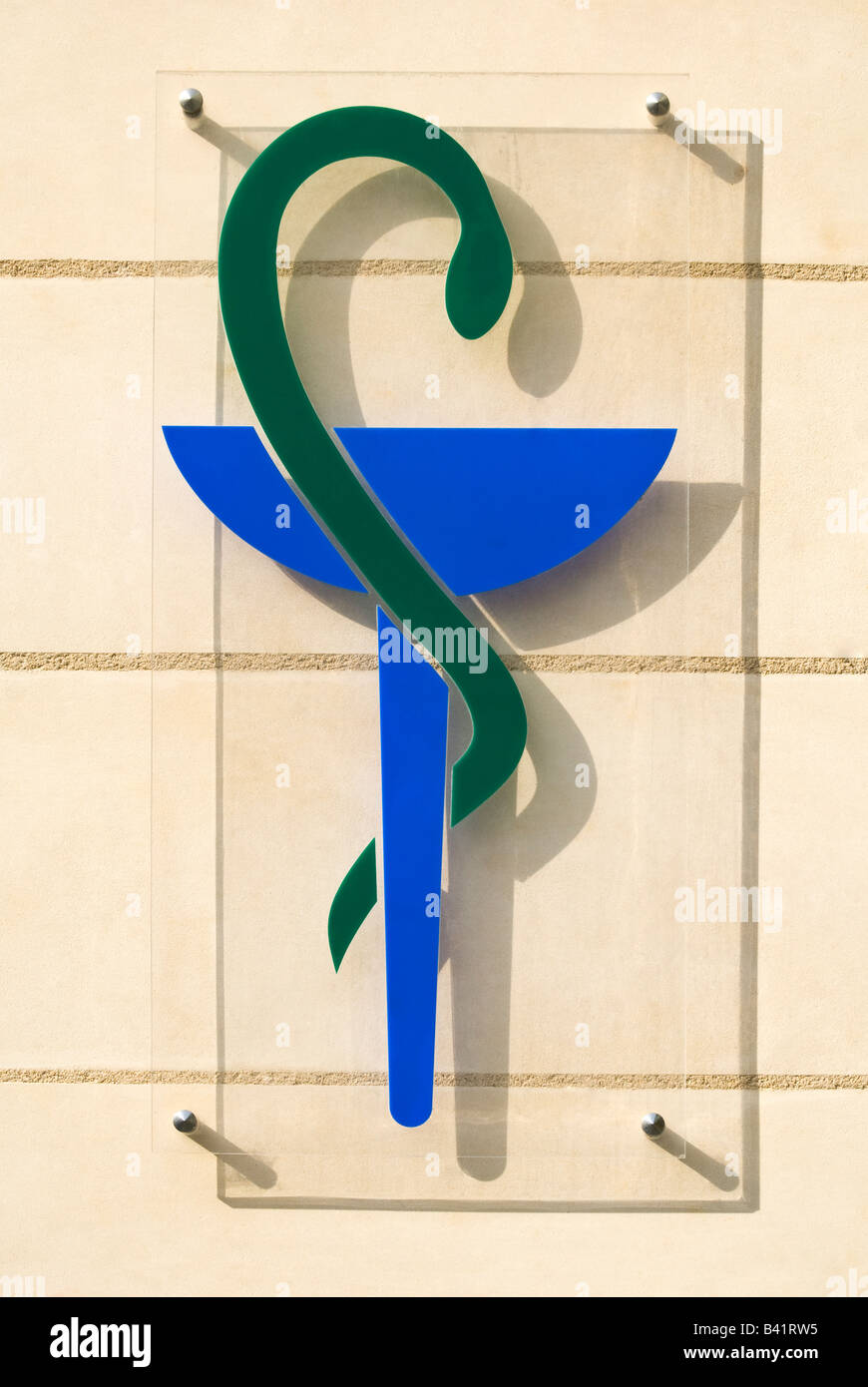 Pharmacie pharmacy chemists shop hi-res stock photography and images ...