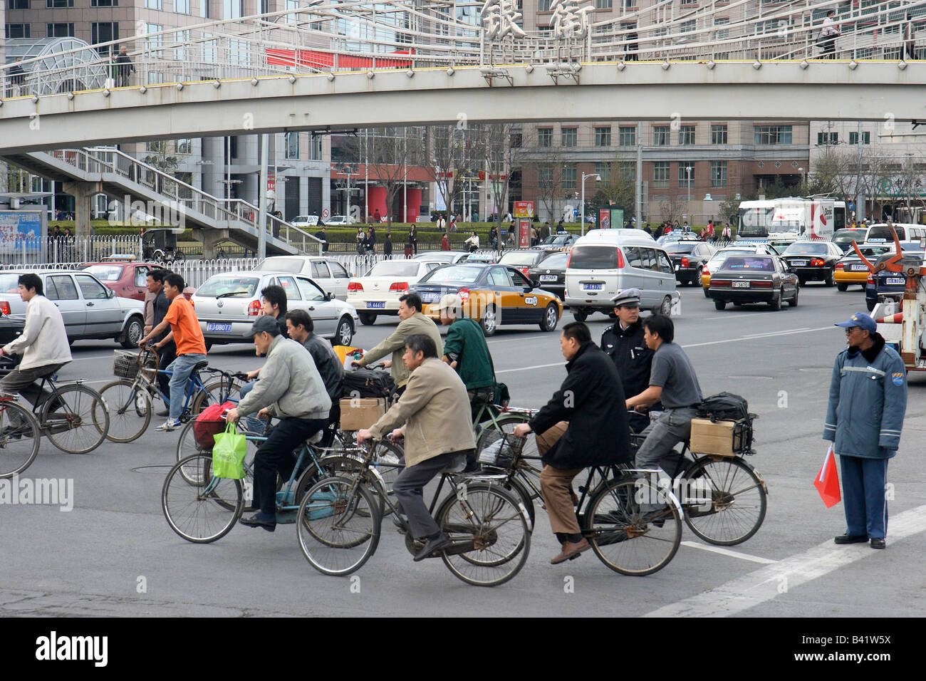 China beijing street scene bicycles hi-res stock photography and images ...