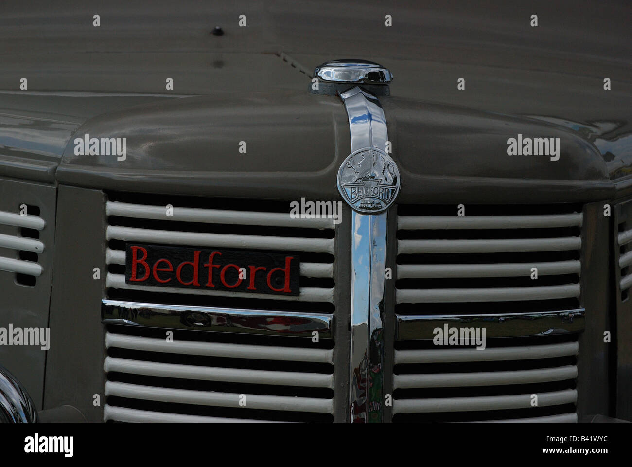 vintage classic car front Stock Photo - Alamy
