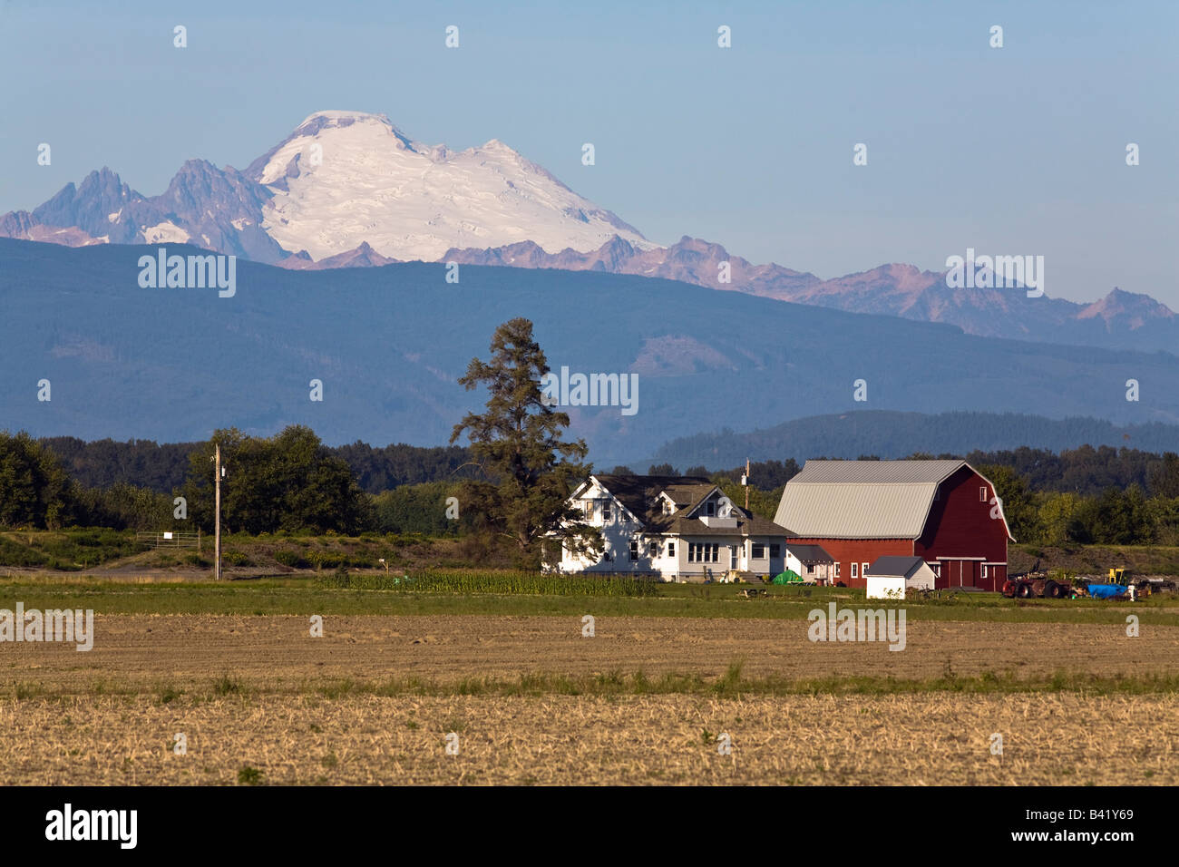 Cascade mountains washington hi-res stock photography and images - Alamy