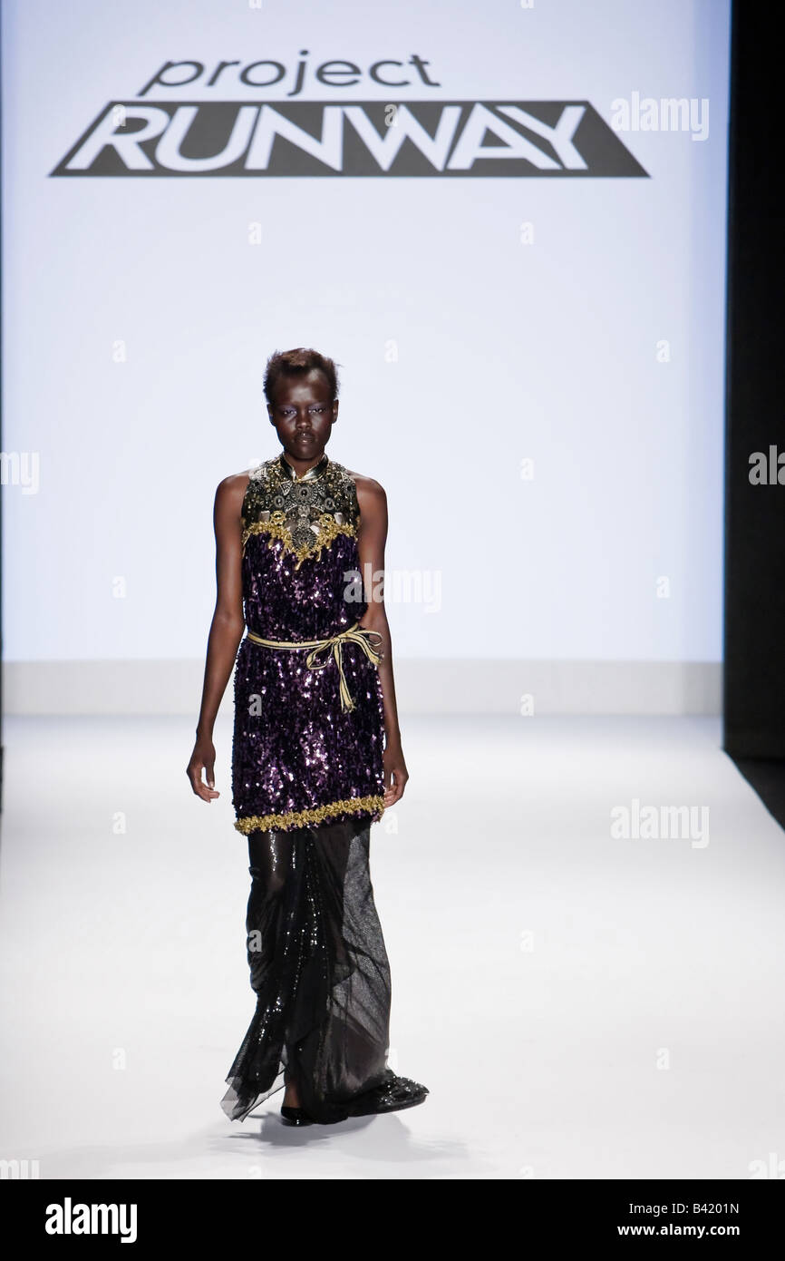Project catwalk reality show hi-res stock photography and images - Alamy