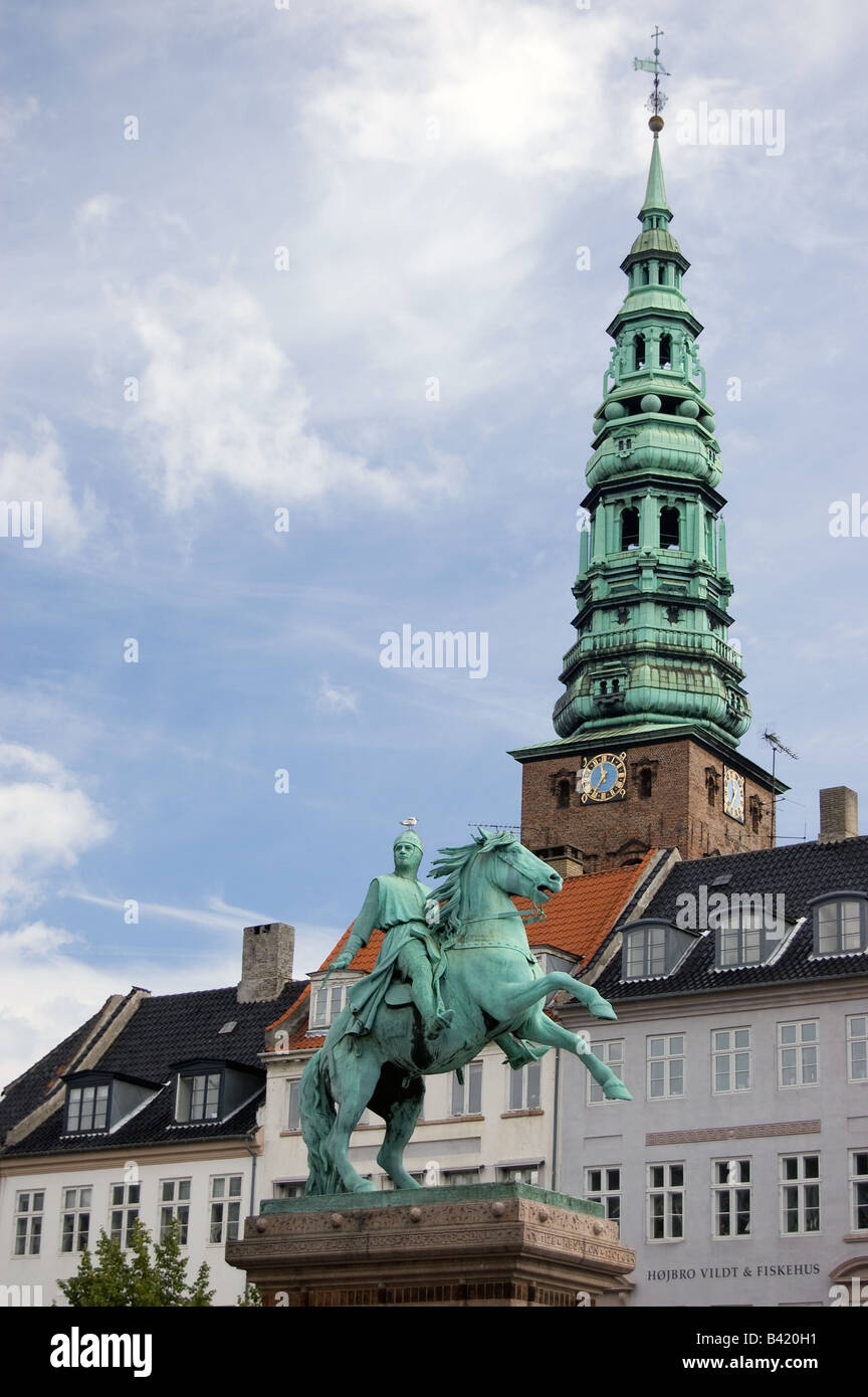 Equestrian statue of bishop absalon hi-res stock photography and images ...
