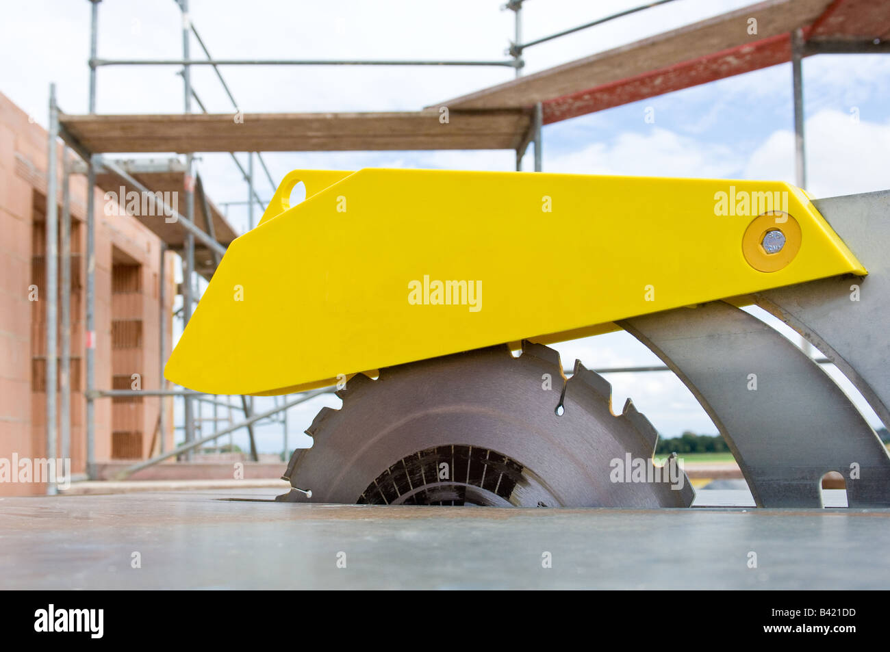 Buzz saw hi-res stock photography and images - Alamy
