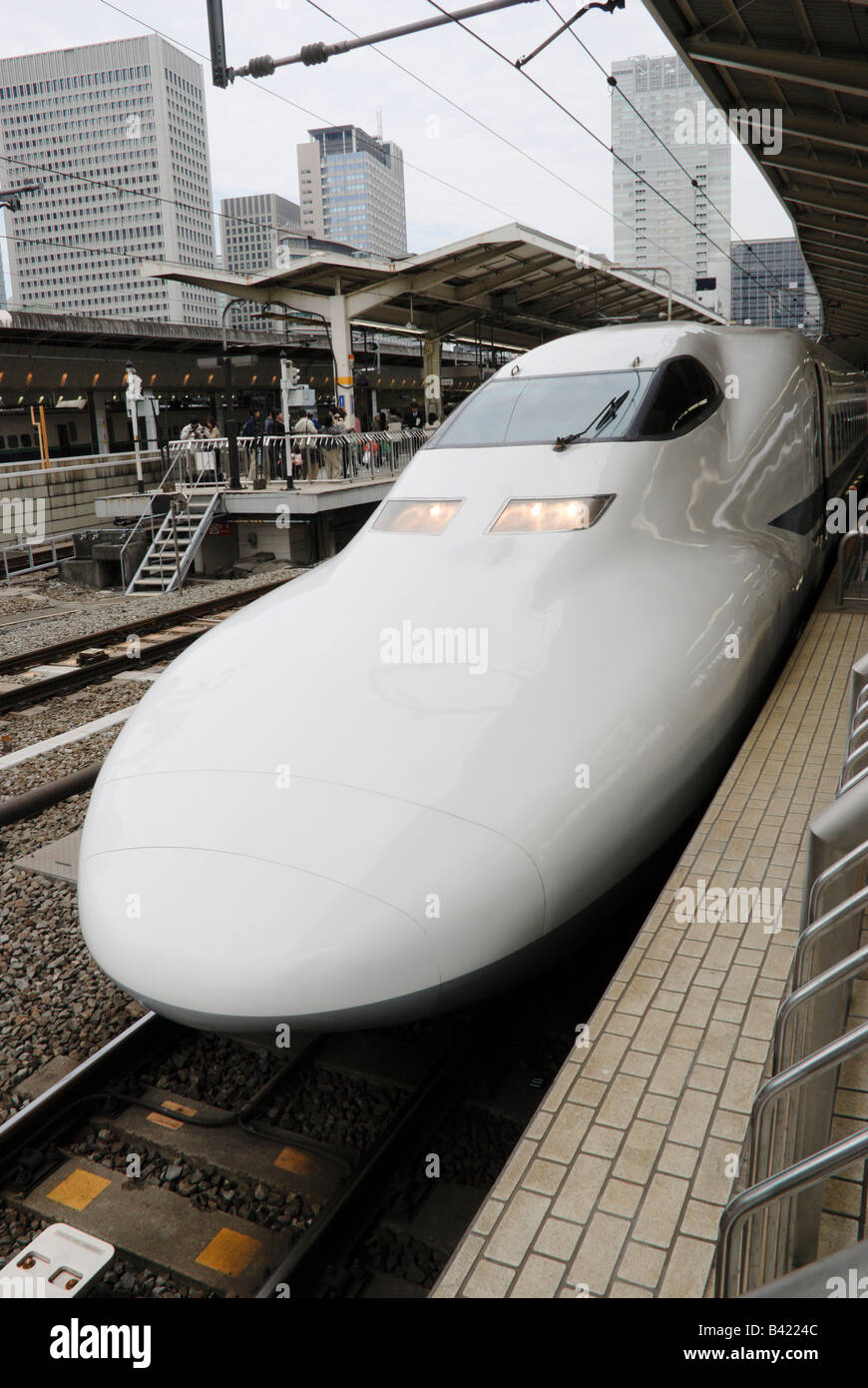 Futuristic, high-speed Shinkansen bullet train at Tokyo train station ...