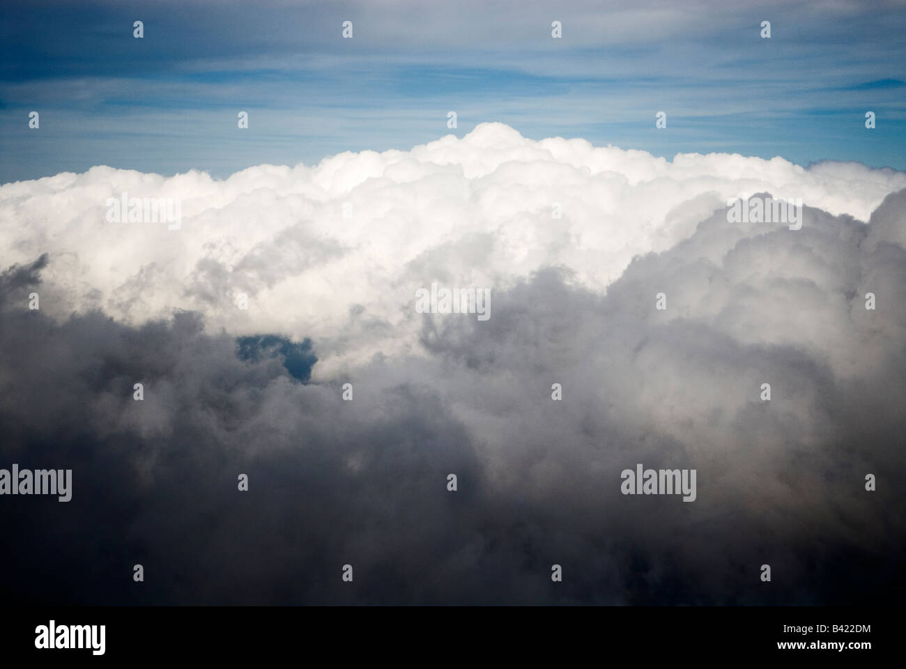 Aerial clouds fly hi-res stock photography and images - Alamy