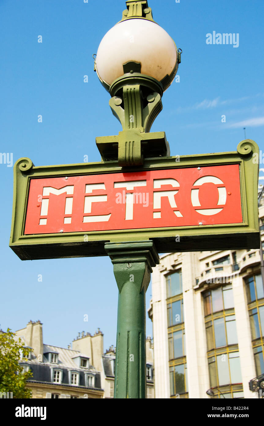 Paris metro sign Stock Photo - Alamy