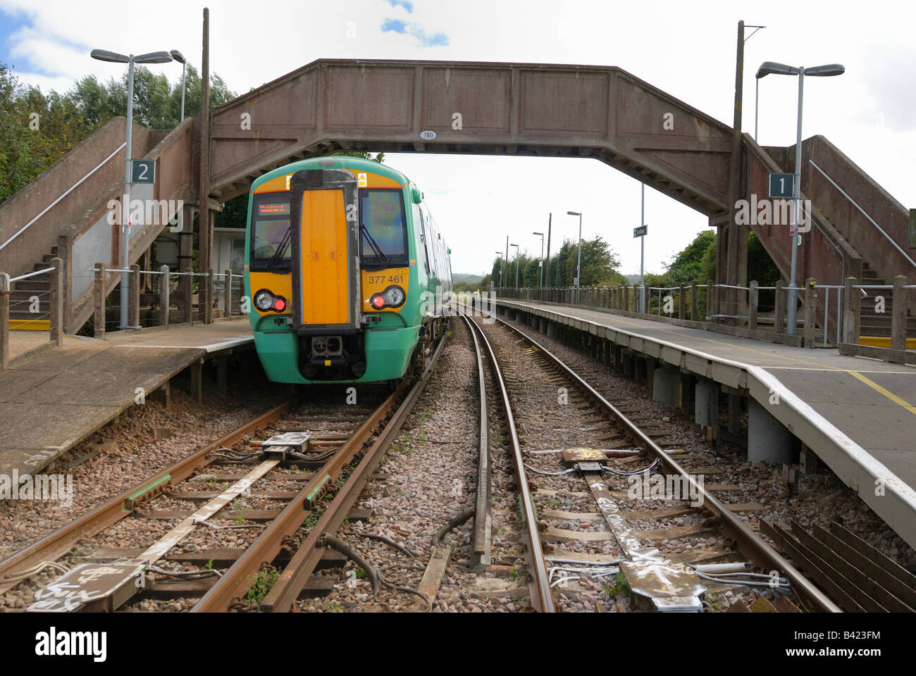 Rural train stations hi-res stock photography and images - Alamy