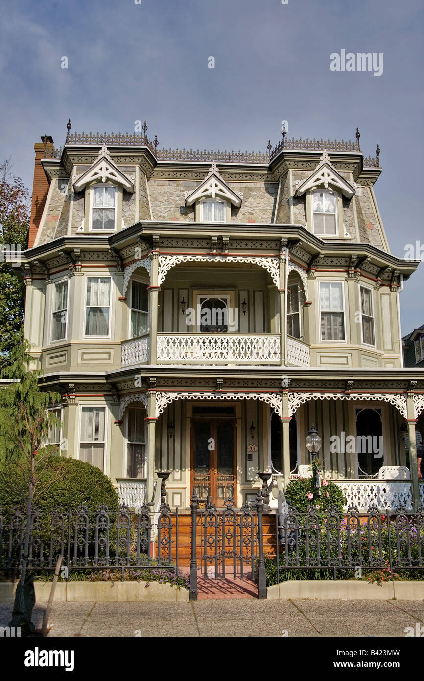 Cape may historic gingerbread house hi-res stock photography and images ...