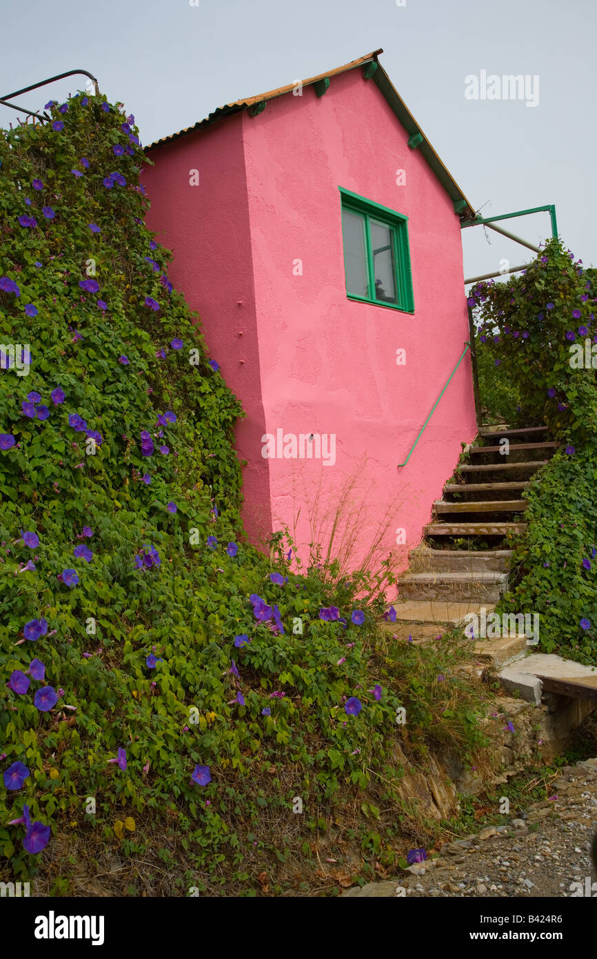 Pink structure hi-res stock photography and images - Alamy