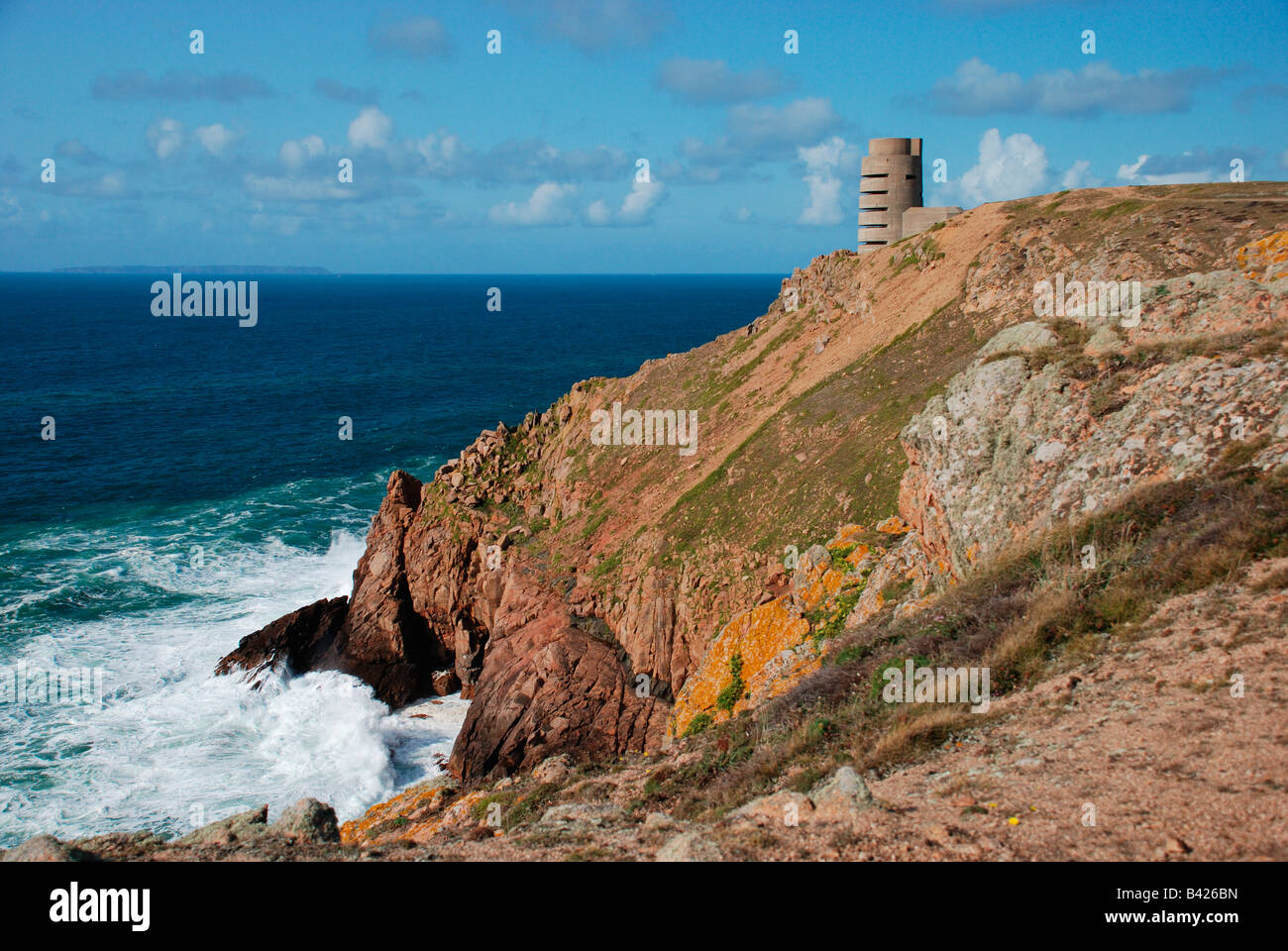 Ww2 lookout tower hi-res stock photography and images - Alamy
