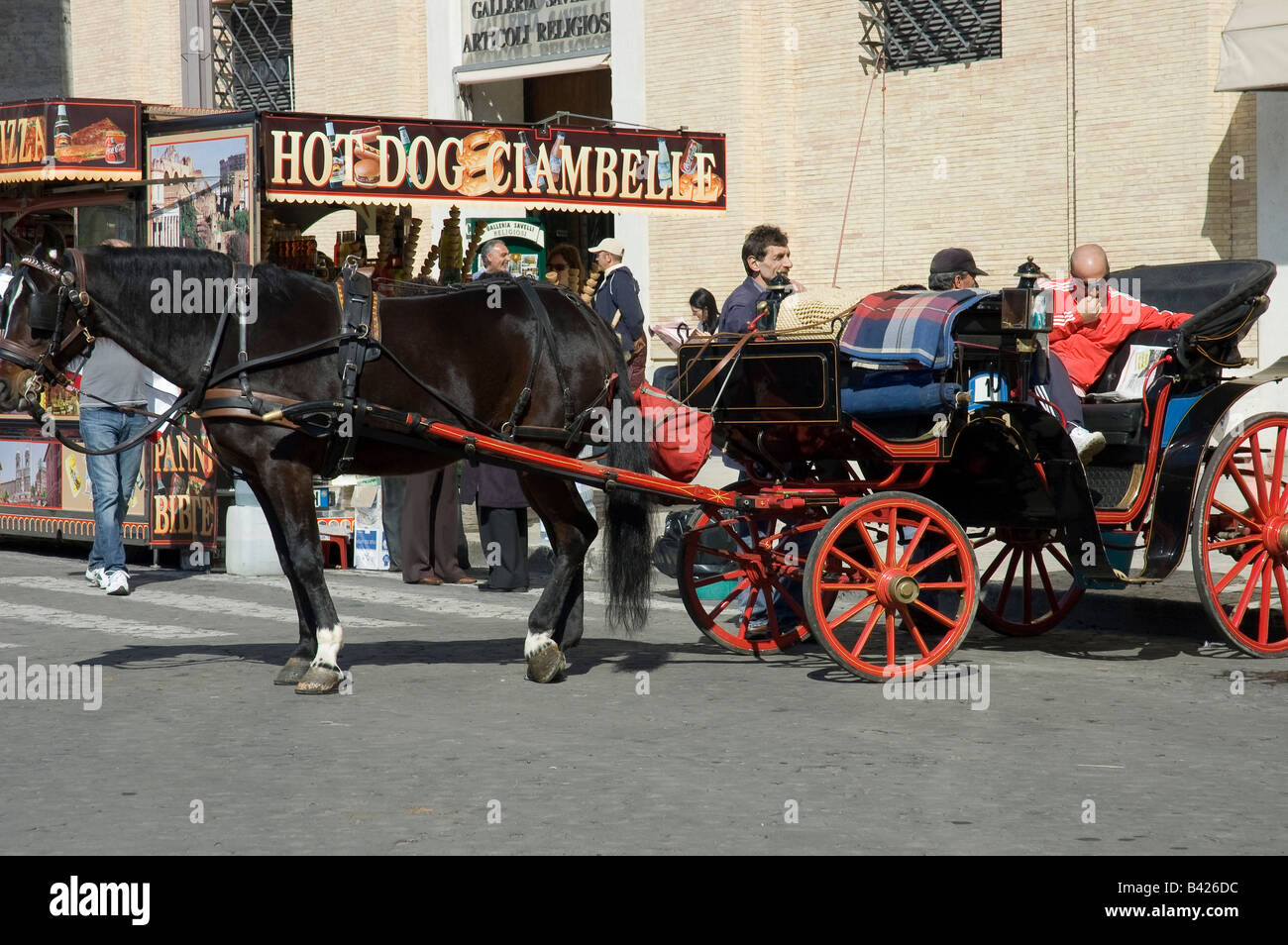 Carriage driver Rome Stock Photo - Alamy