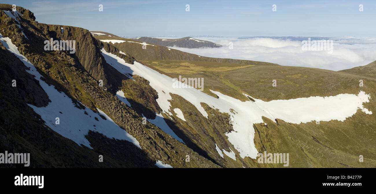 Mountain corrie scotland hi-res stock photography and images - Alamy