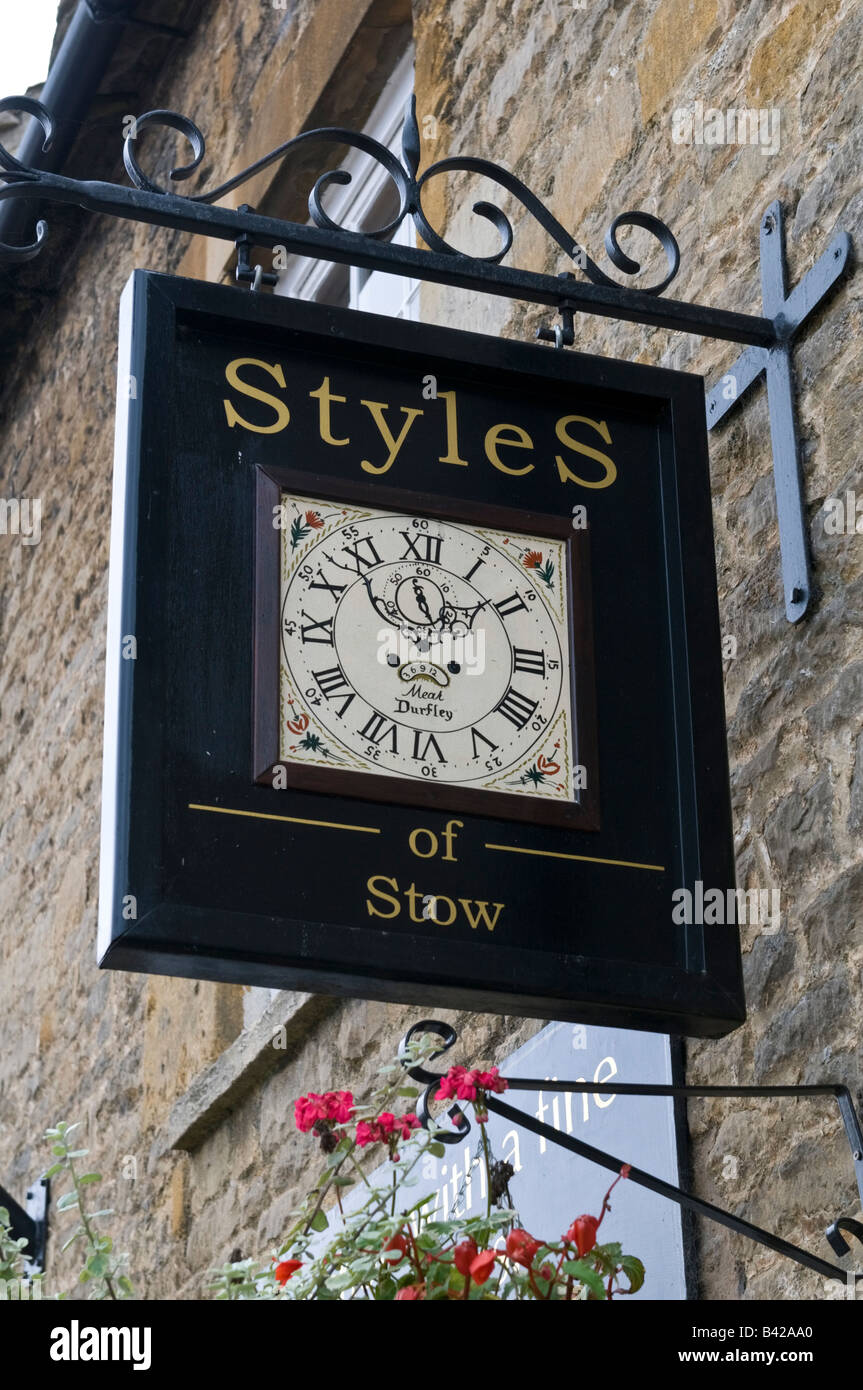 Traditional shop sign Stock Photo - Alamy