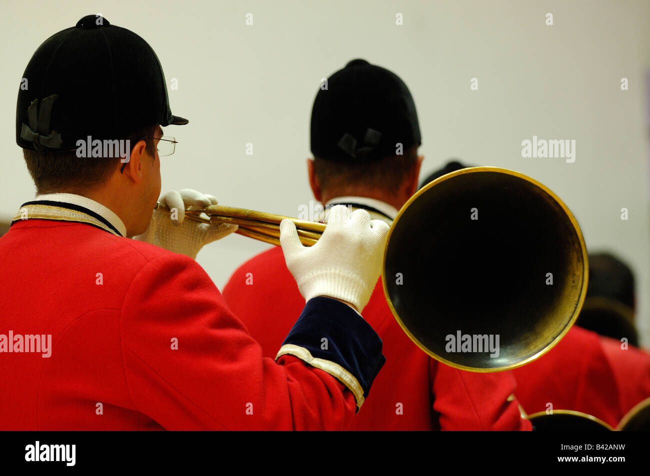 Traditional local dress france hi-res stock photography and images - Alamy