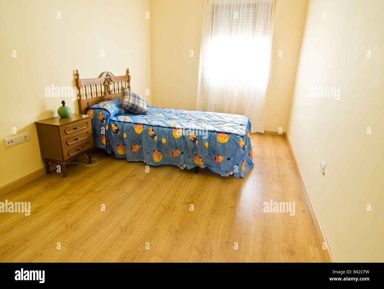 Empty child room hi-res stock photography and images - Alamy