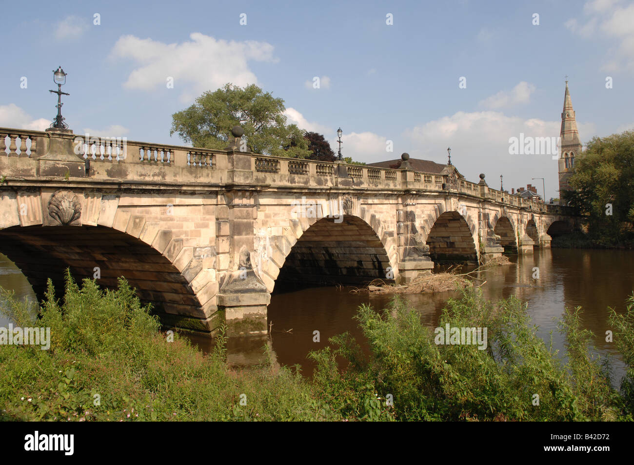 English bridge hi-res stock photography and images - Alamy