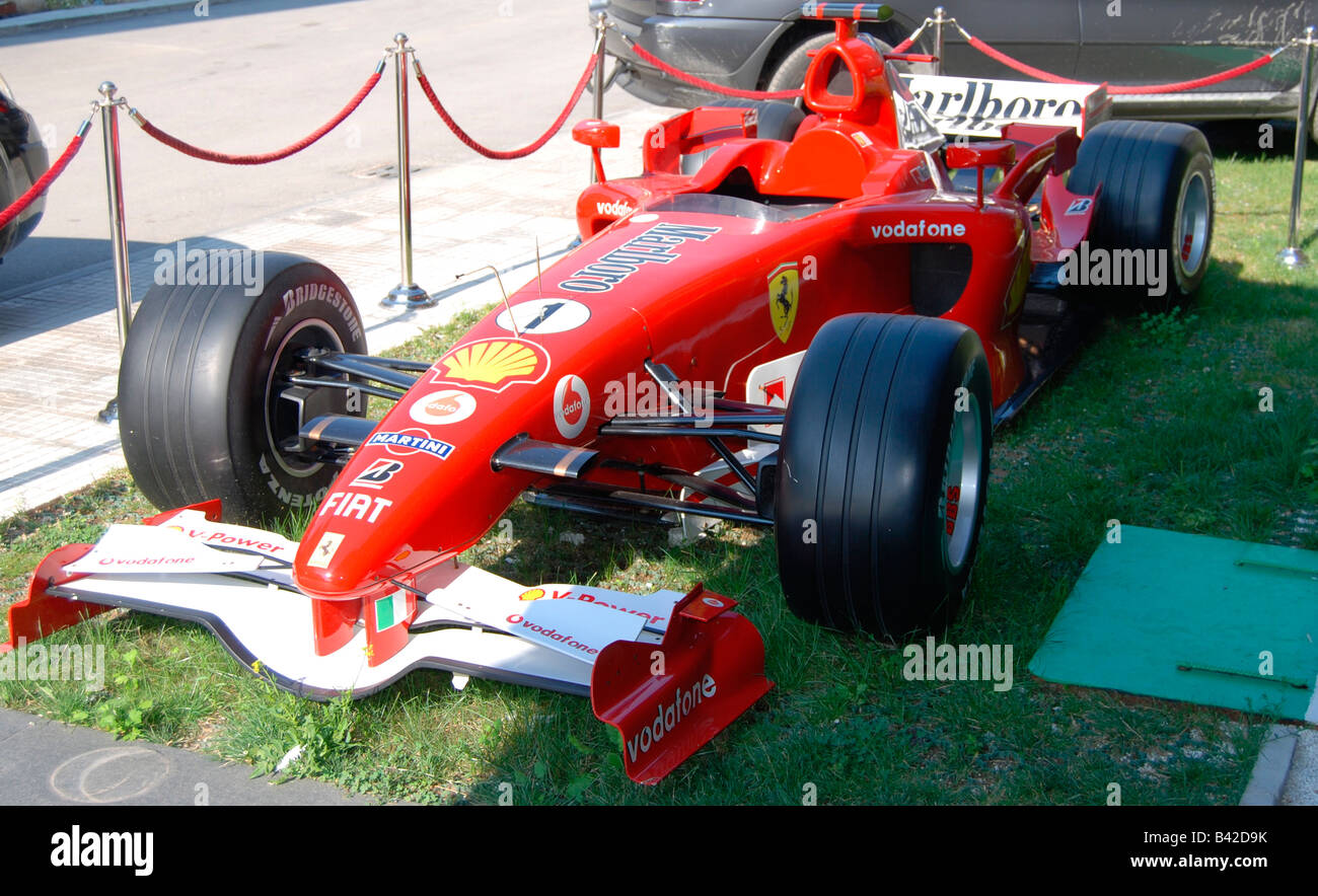 Formula 1 racing car Stock Photo - Alamy
