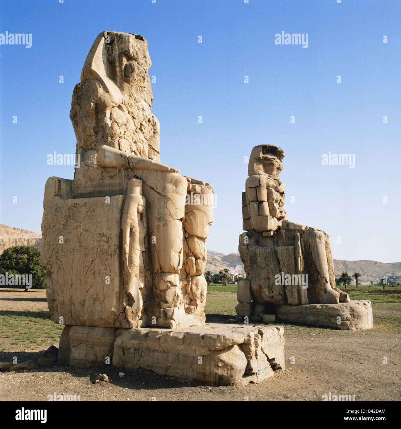 Egyptian cult temples hi-res stock photography and images - Alamy