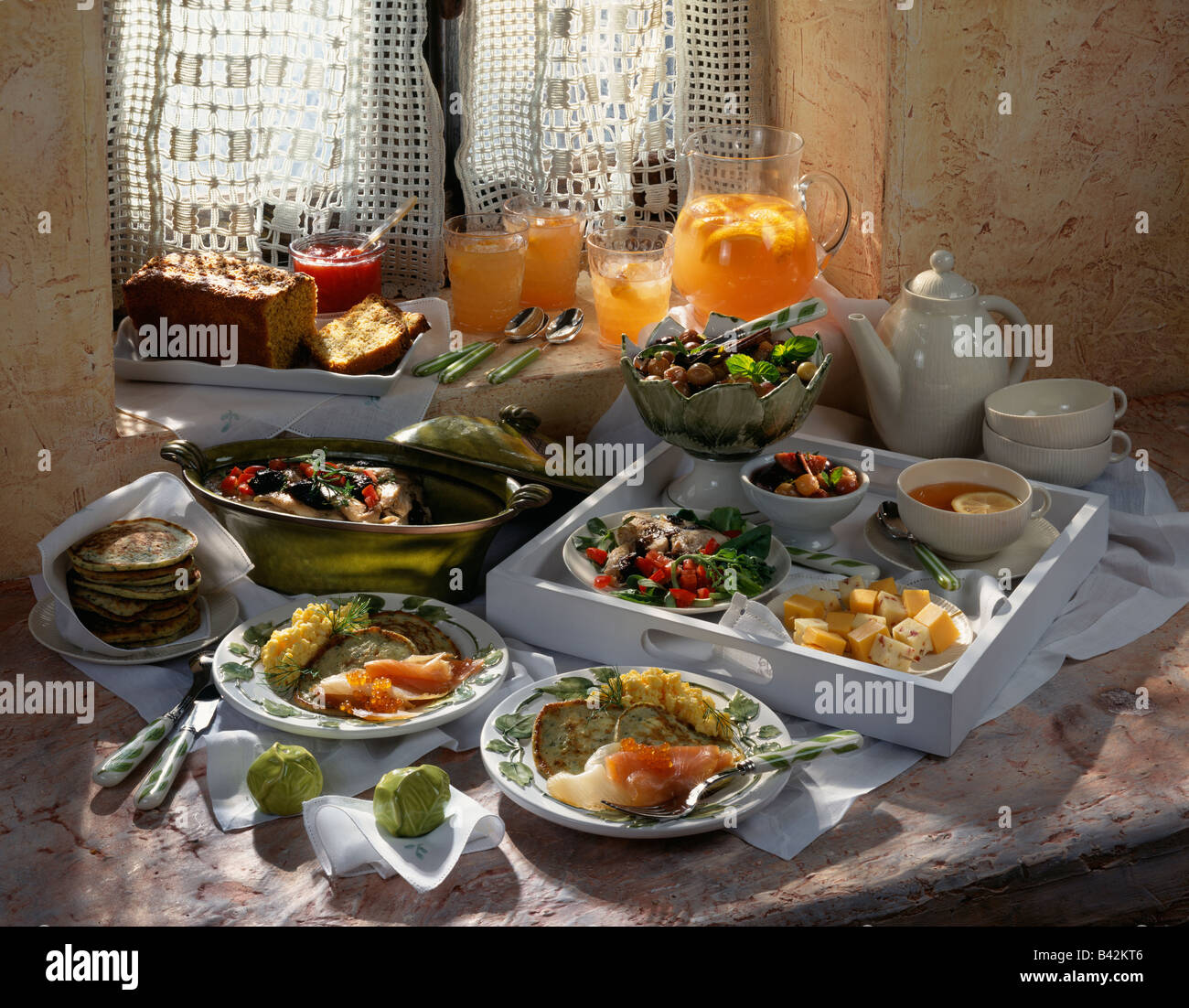 sunday buffet brunch Stock Photo - Alamy