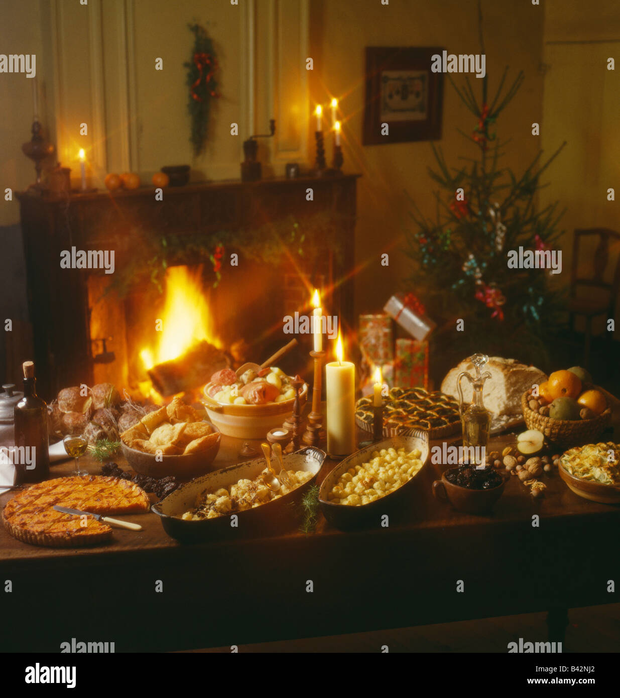 Tree flame fire dessert hi-res stock photography and images - Alamy
