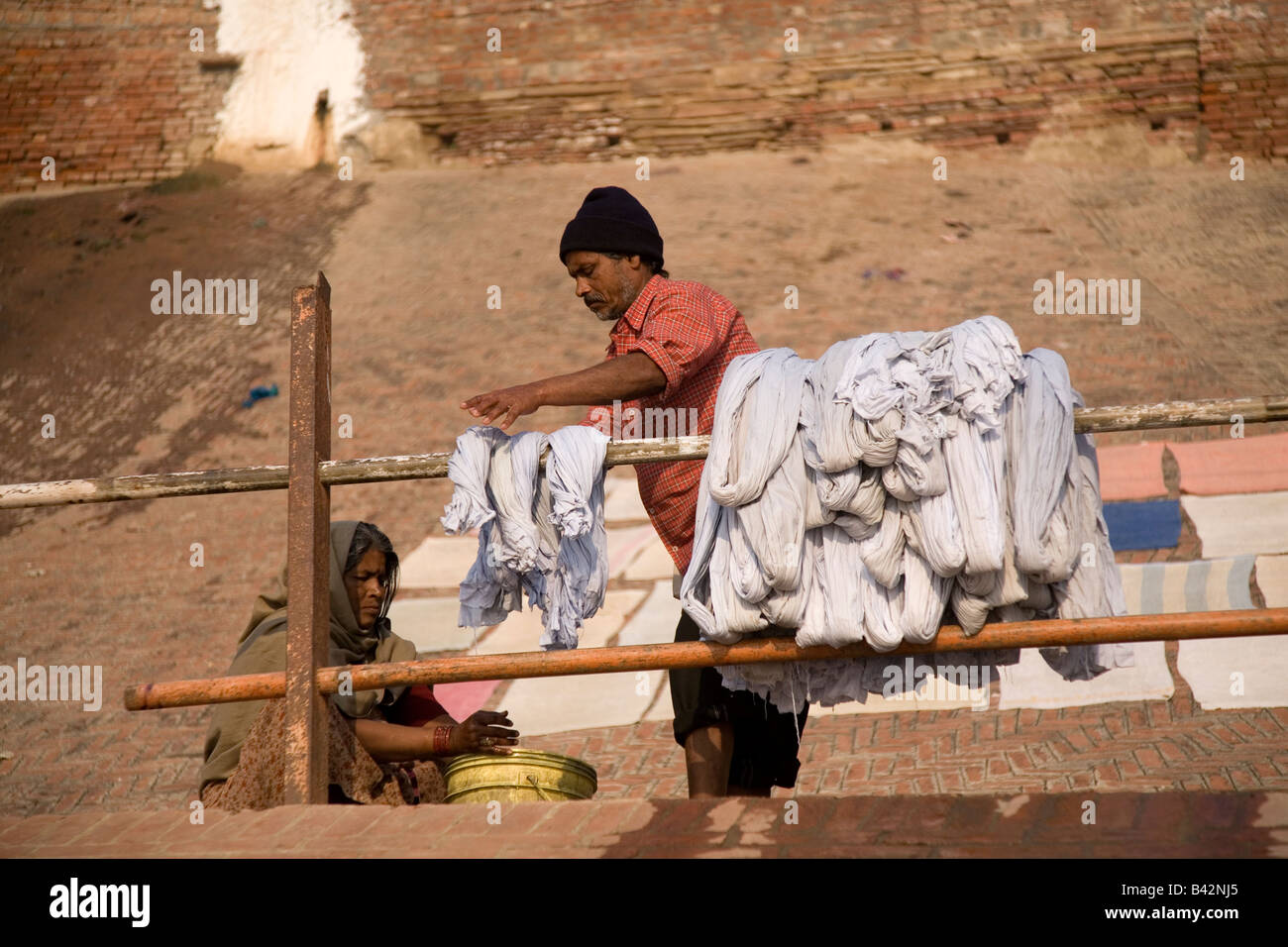 Washerman hi-res stock photography and images - Alamy