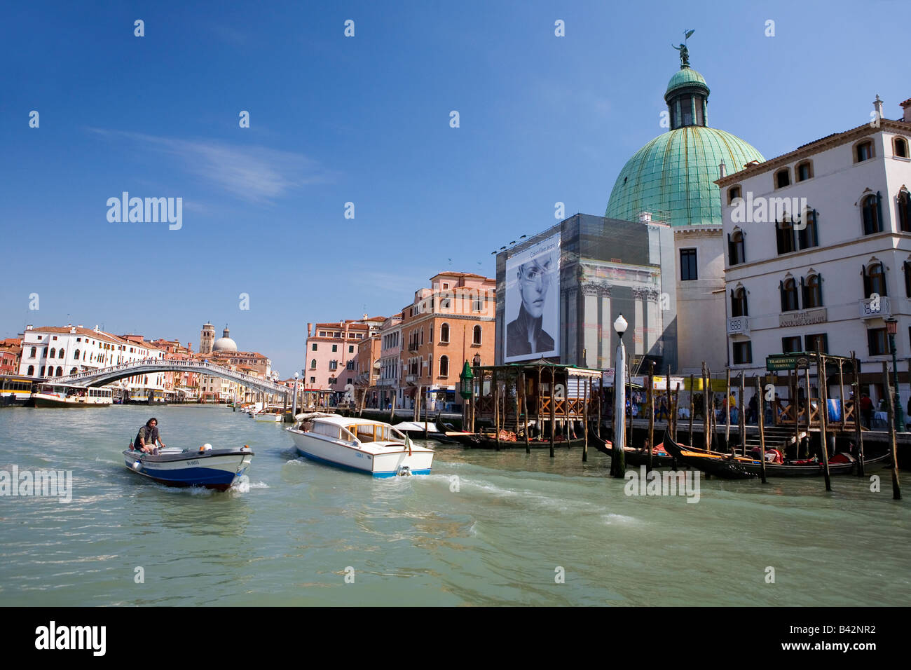 View down the Grand Canal towards the Ponte Scalzi Bridge and Ferrovia ...