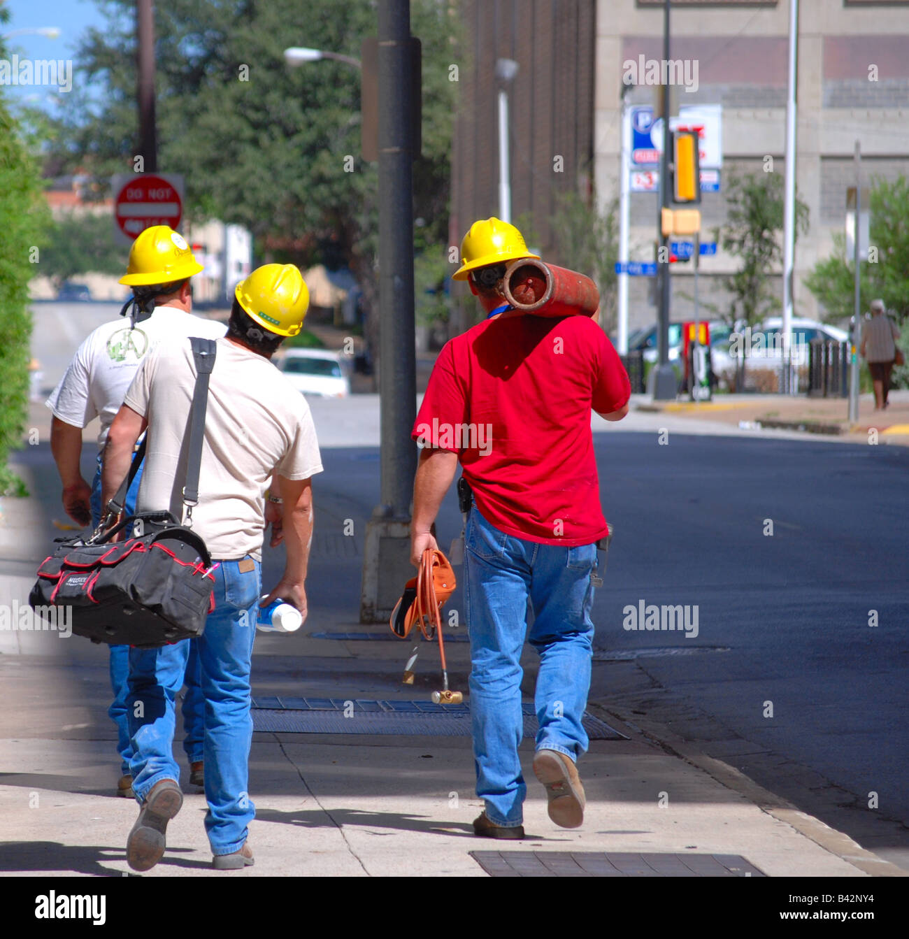 Construction and urban construction hi-res stock photography and images ...