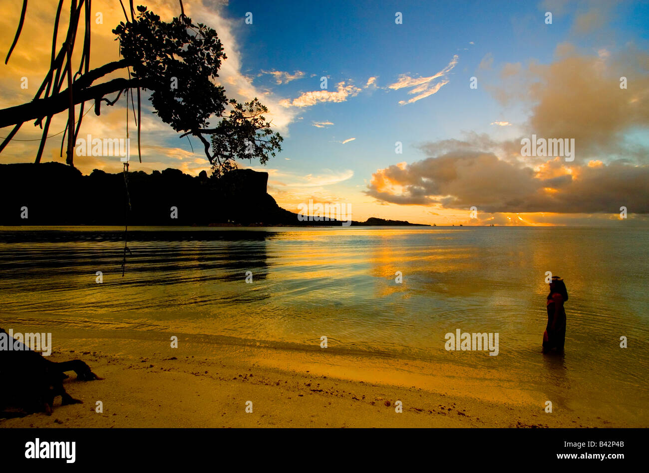 Pohnpei sunset hi-res stock photography and images - Alamy