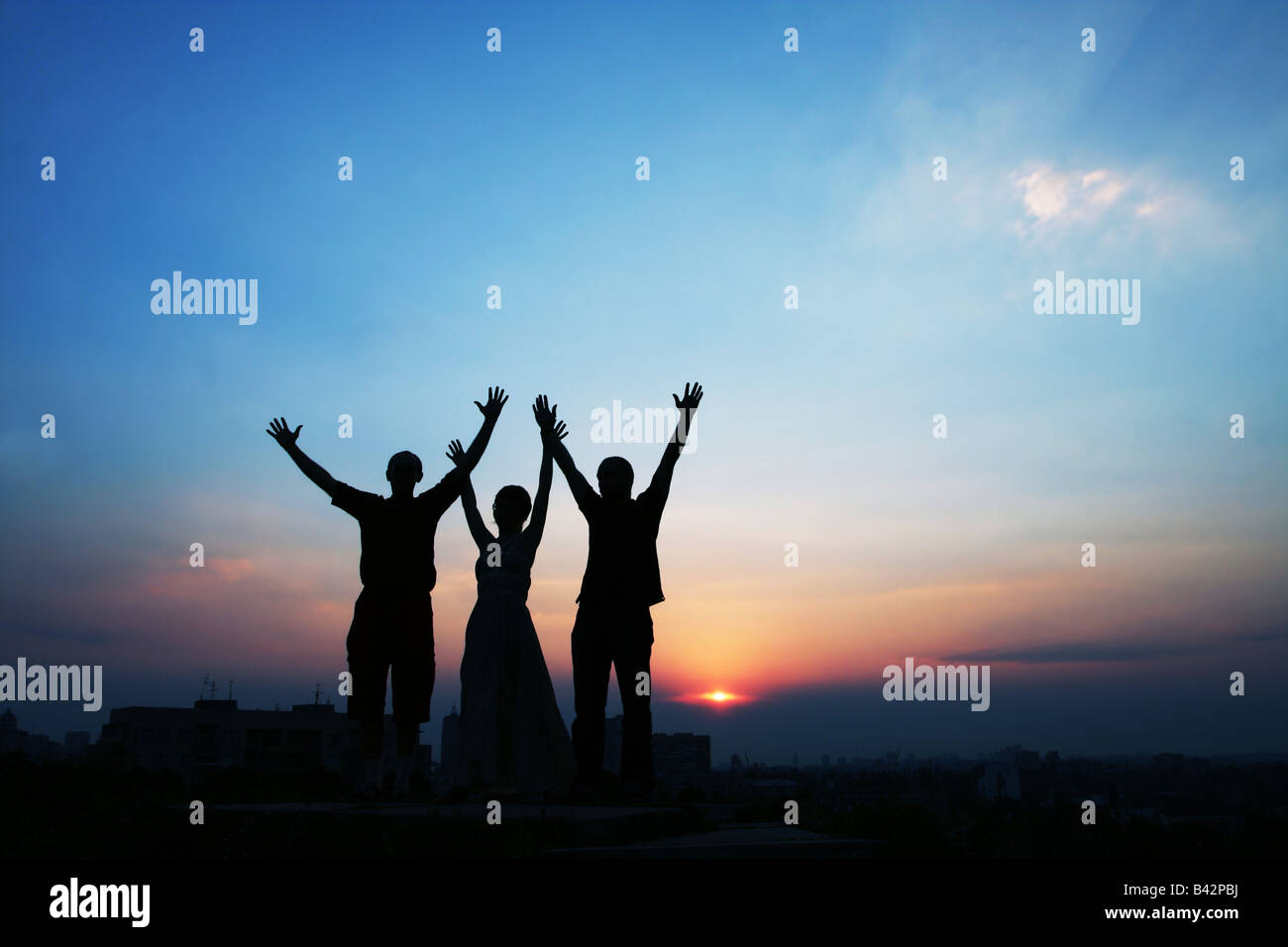 Friendship silhouette hi-res stock photography and images - Alamy