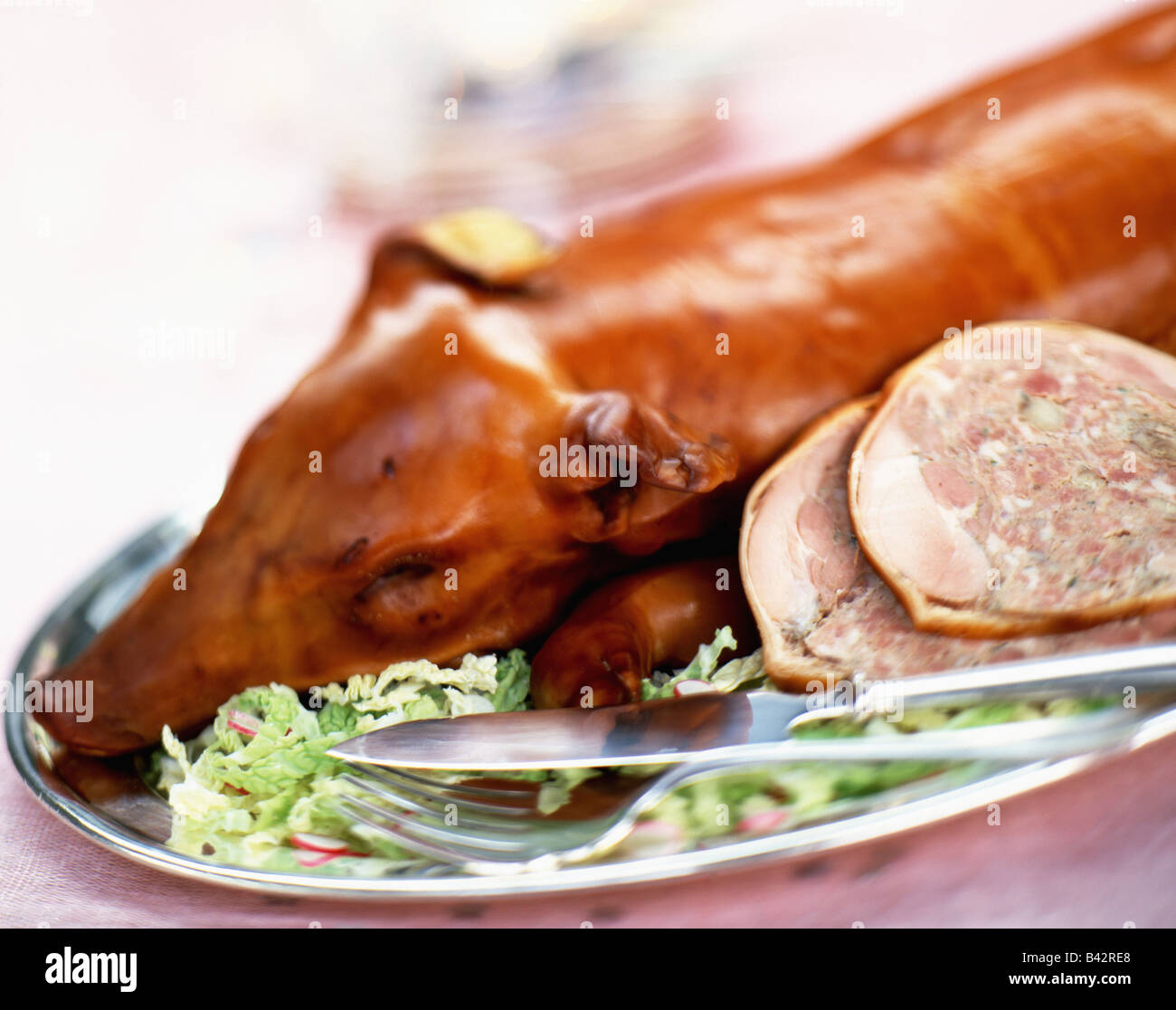 Stuffed suckling pig Stock Photo - Alamy