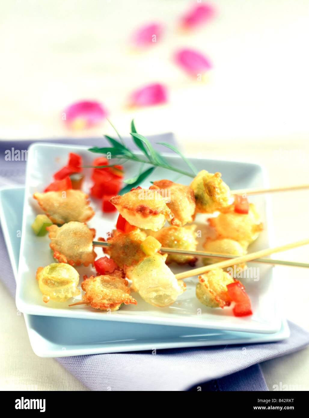 Bite sized skewers hi-res stock photography and images - Alamy